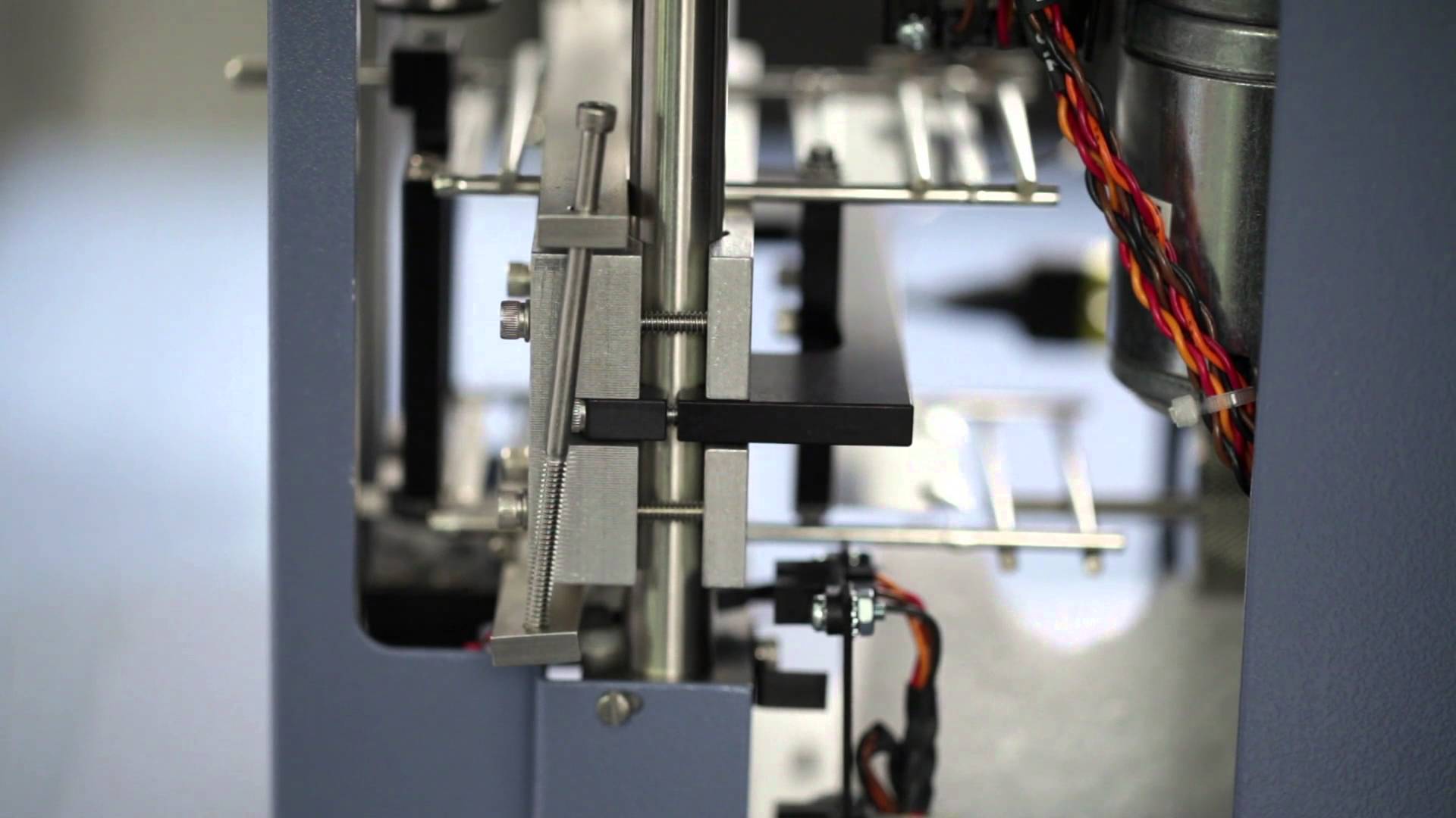 TMA Q400 开箱说明 - TA仪器